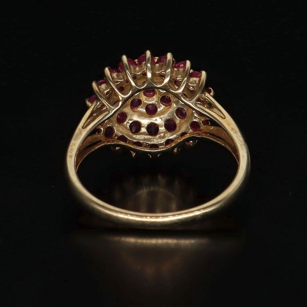 9ct Gold Ruby Cluster Ring - Hemswell Antique Centres