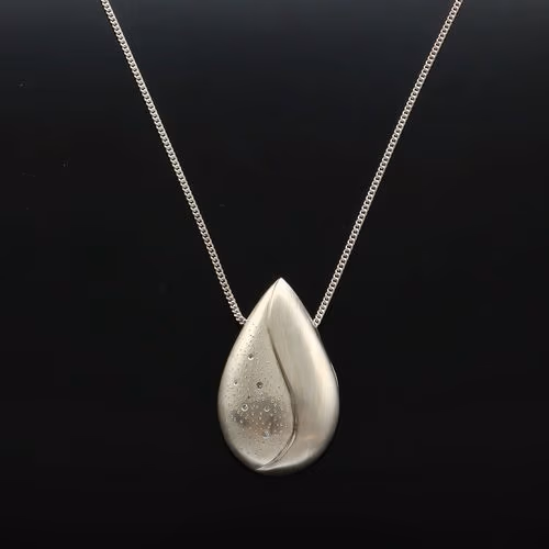 Silver and Diamond Pendant - Antique Silver - Hemswell Antique Centres